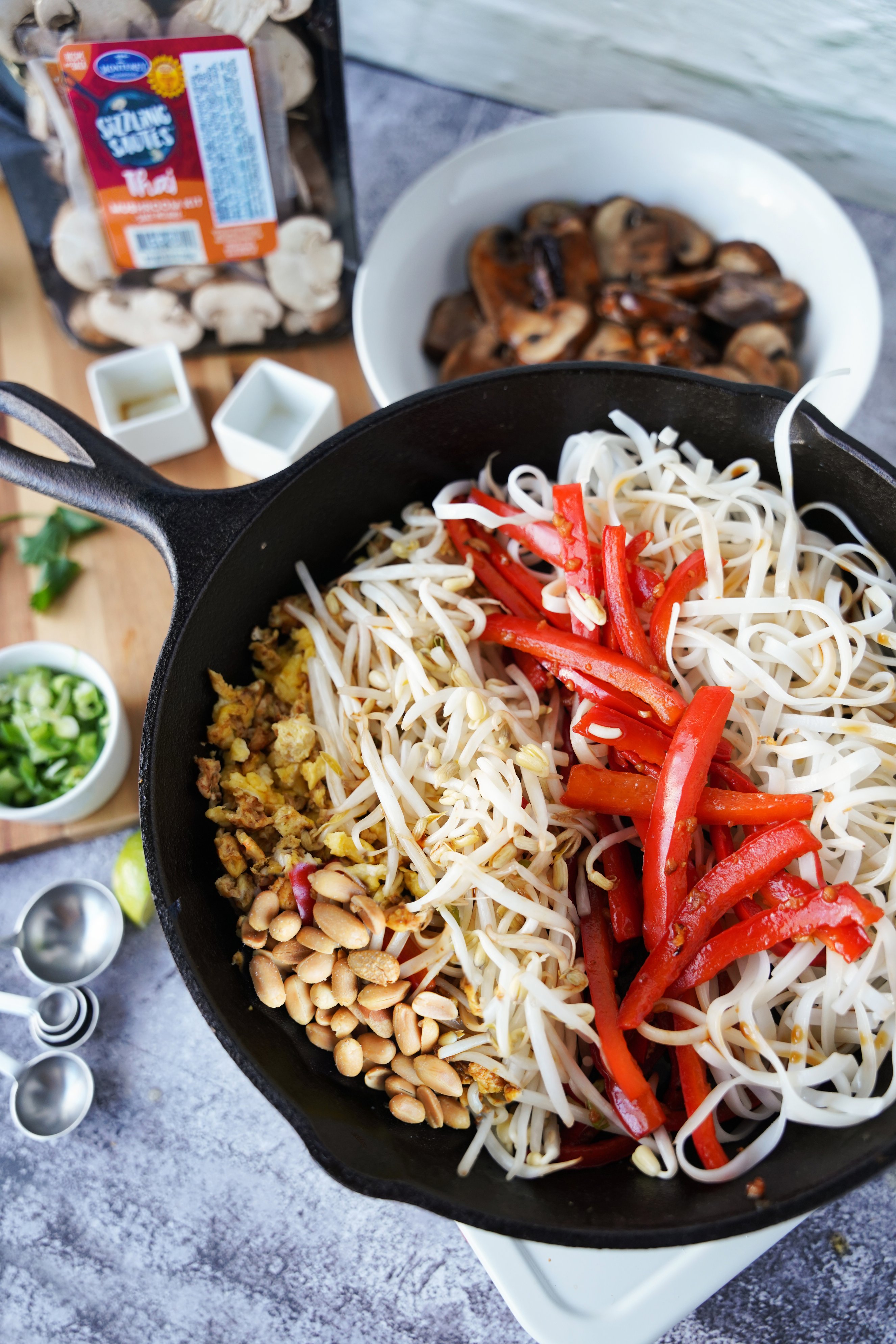 Sizzling Sautés™ Mushroom Pad Thai